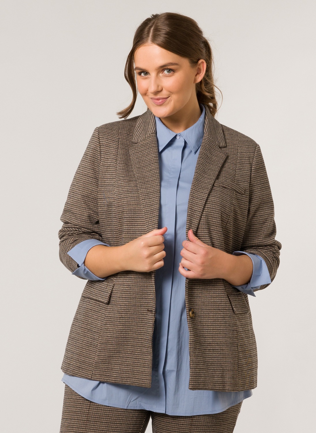 Grote maten damesmode | MATELOOS | grote maten Designers :: Clothing ...